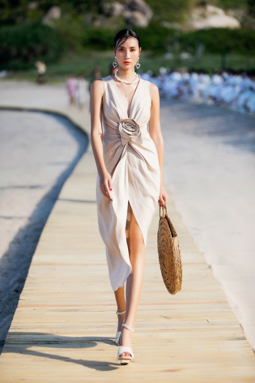 SIXDO BY DO MANH CUONG