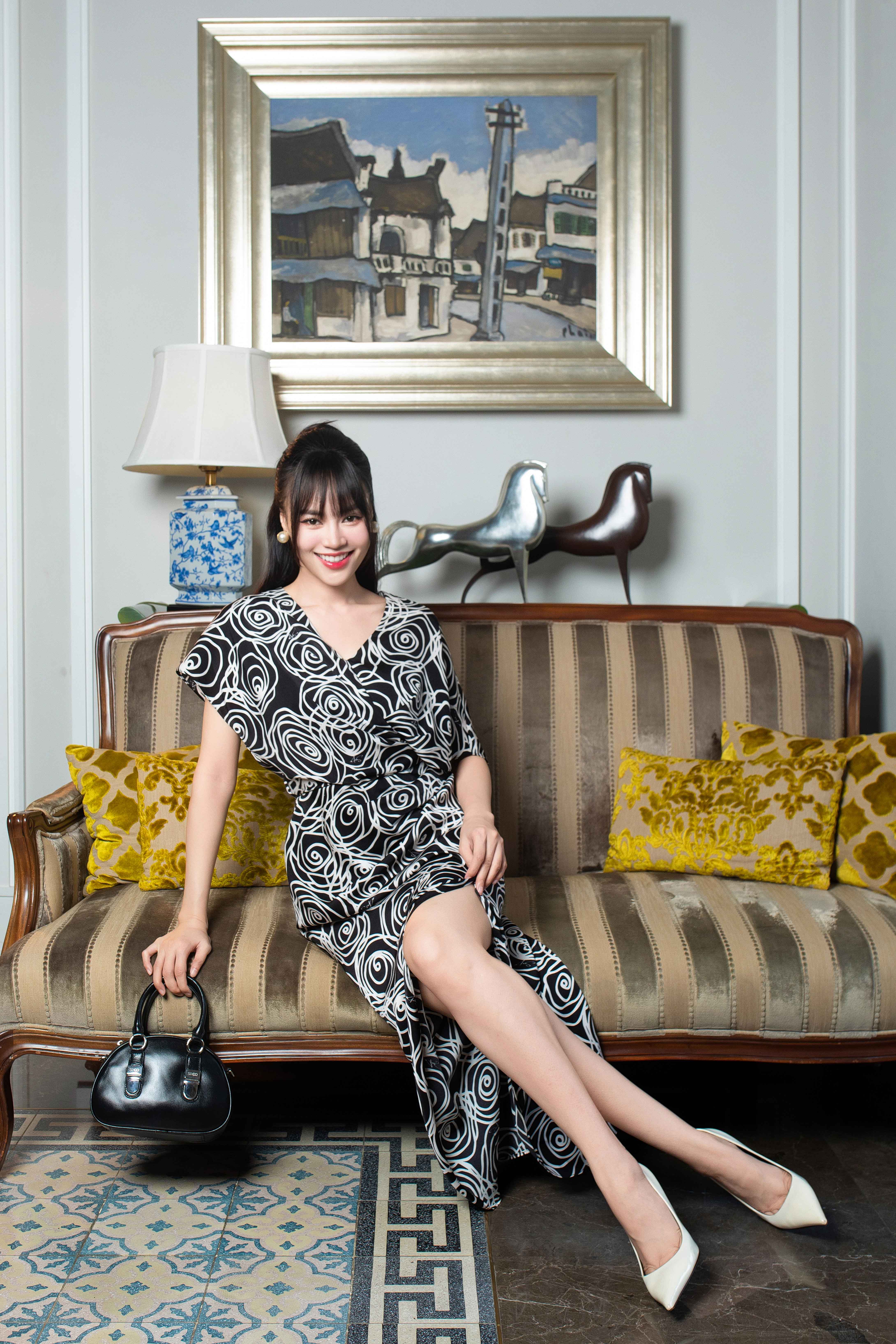 Váy Đầm - Black Silk Sarong Dress