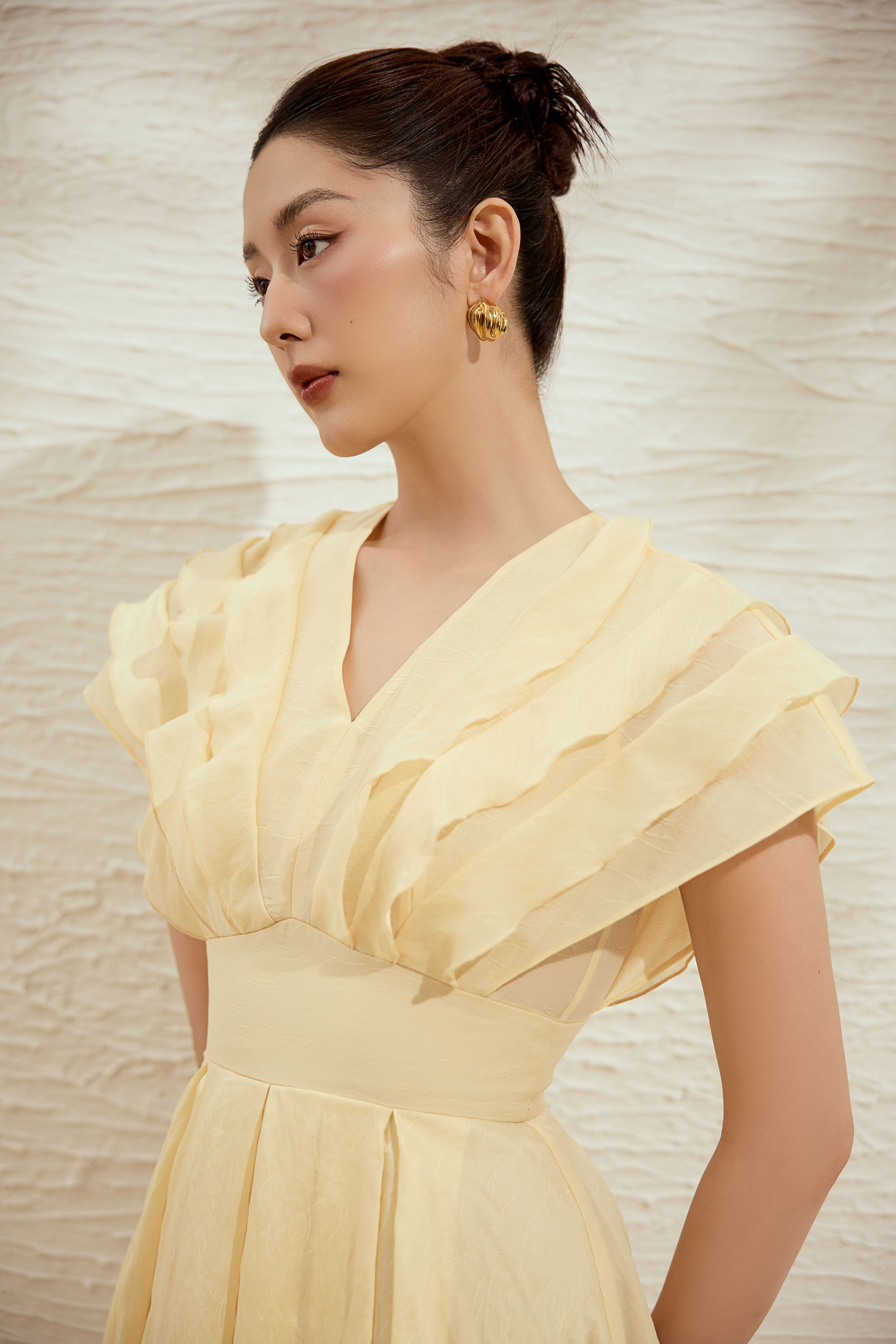 Váy Đầm - Light Yellow Organza Flared Dress